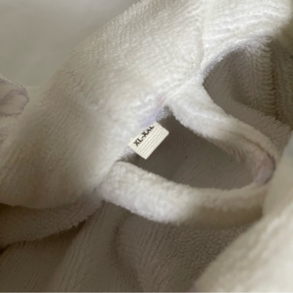 Djerf Avenue | Intimates & Sleepwear | Djerf Avenue Bubble Bliss Robe ...